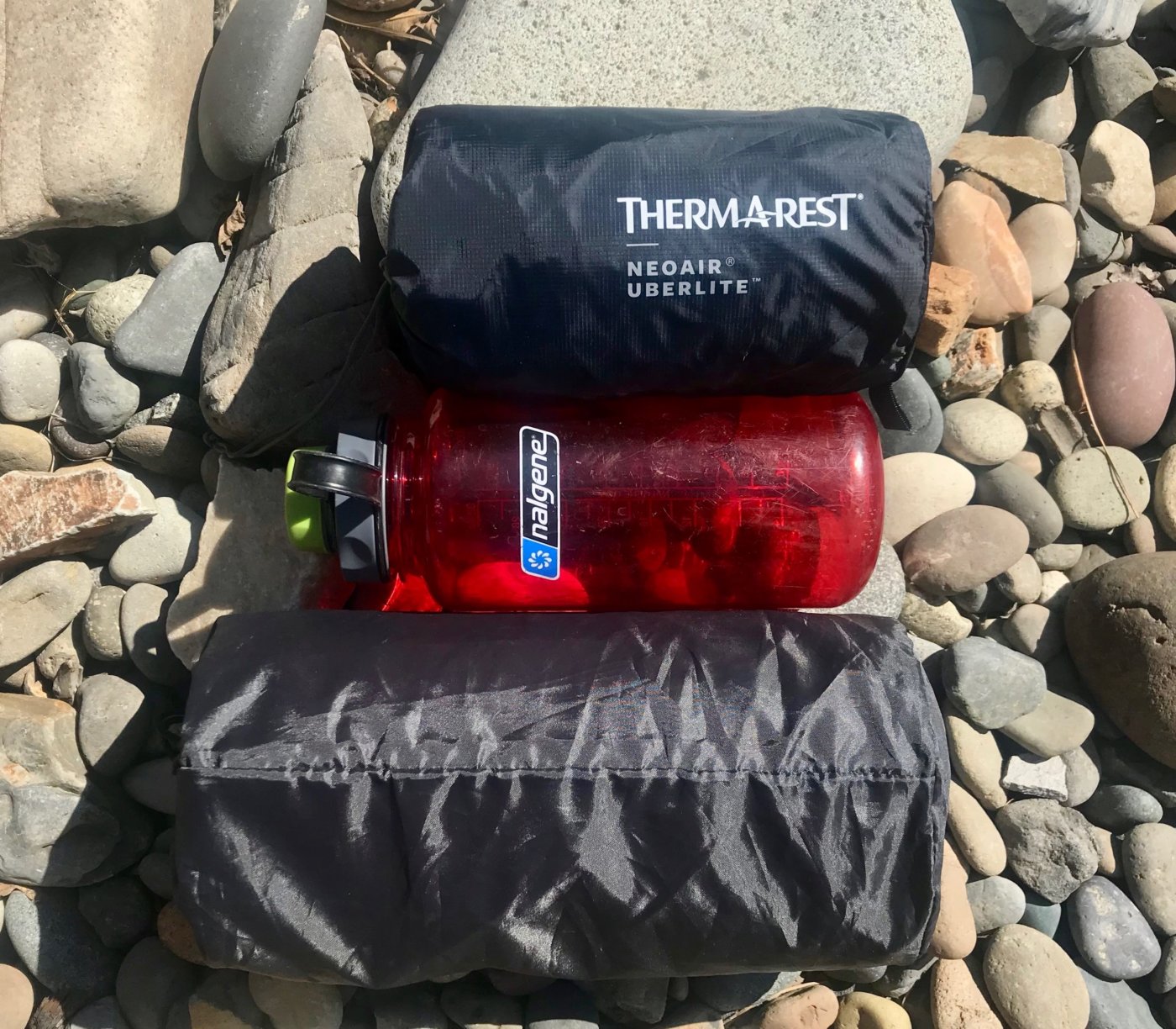 Therm-a-Rest NeoAir UberLite Review: 'Ultralight & Quiet!' - Man Makes Fire