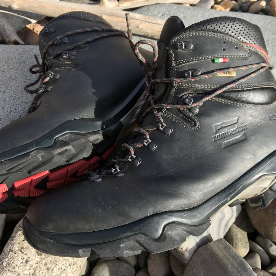 Zamberlan 996 VIOZ GTX Review: 'Pure Awesomeness' - Man Makes Fire