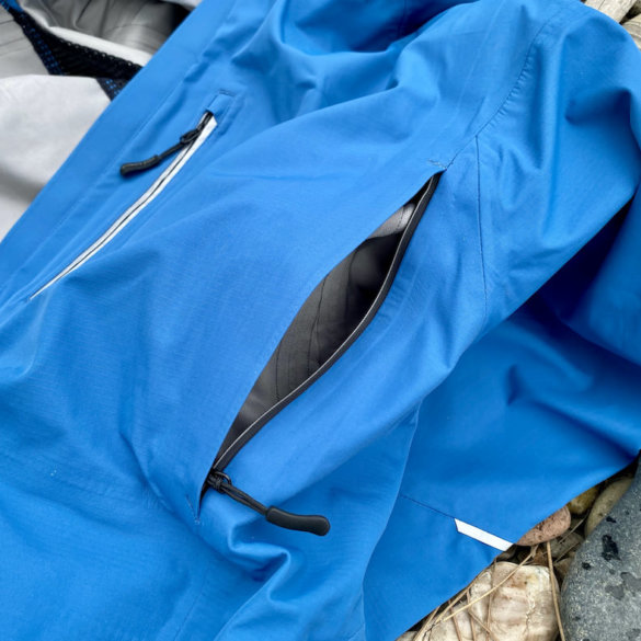 Showers Pass Transit Jacket CC Review - Man Makes Fire